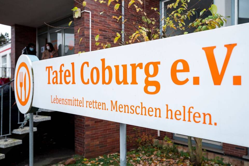 Gesellschaft: «Tafeln am Limit» - Preissteigerungen führen zu Andrang - Panorama - Rhein-Neckar ...