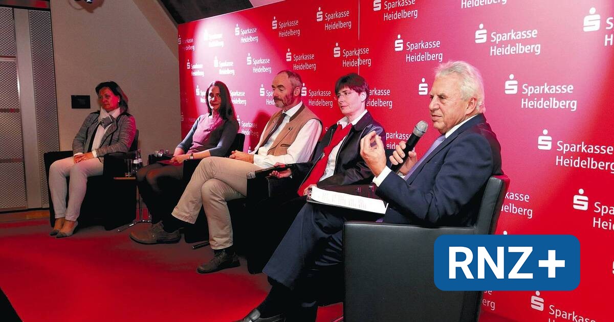 Podiumsdiskussion: Die Neuregelung der Sterbehilfe wirft schwierige ... Podiumsdiskussion: Die Neuregelung der Sterbehilfe wirft schwierige ...