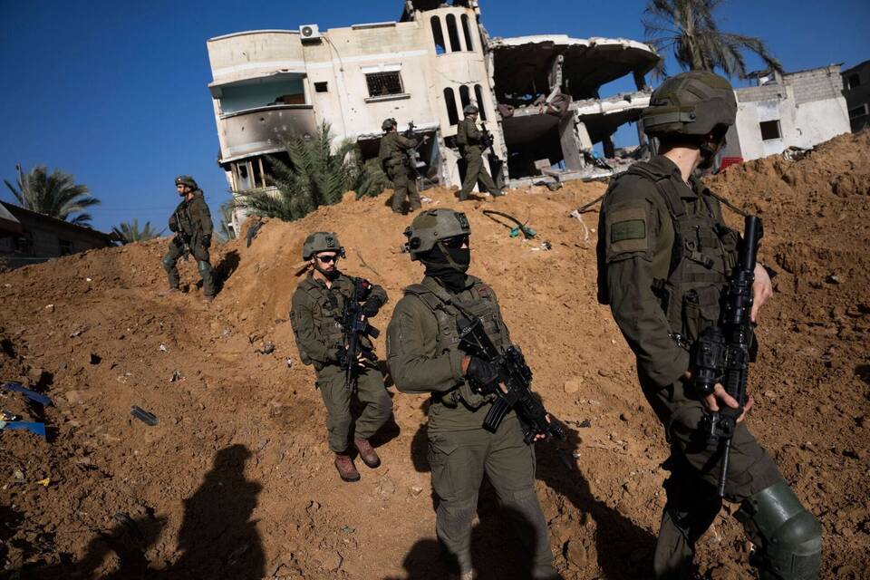 Krieg in Nahost: Israels Armee: Dutzende Terroristen im Gazastreifen ... Krieg in Nahost: Israels Armee: Dutzende Terroristen im Gazastreifen ...