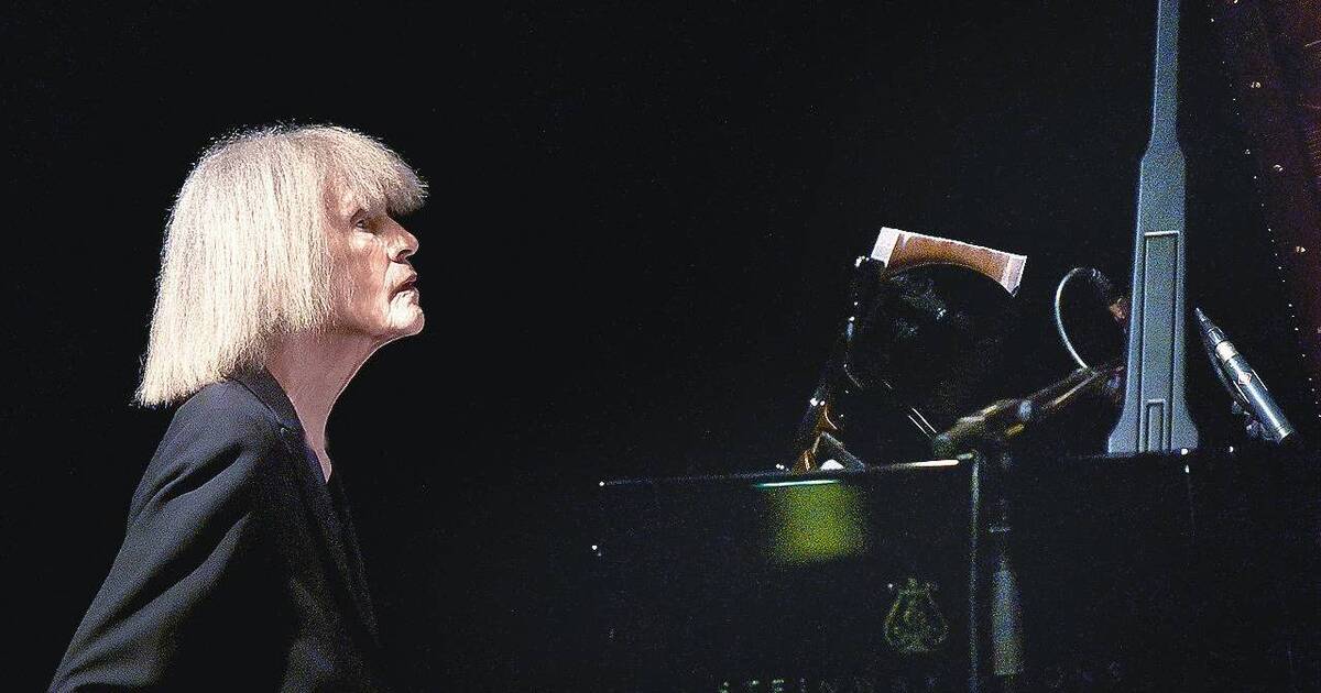 Tiefe Bluesgesänge Das Carla Bley Trio Spielte Im Ludwigshafener