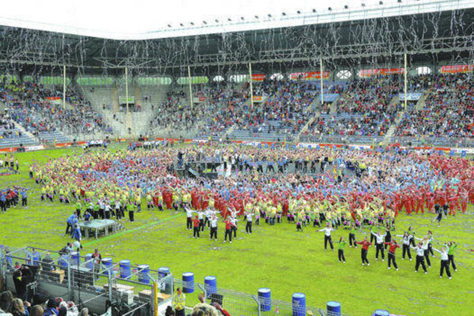 Zum Turnfest-Abschluss gab es eine Hommage an die Region - Mannheim und ... Zum Turnfest-Abschluss gab es eine Hommage an die Region - Mannheim und ...