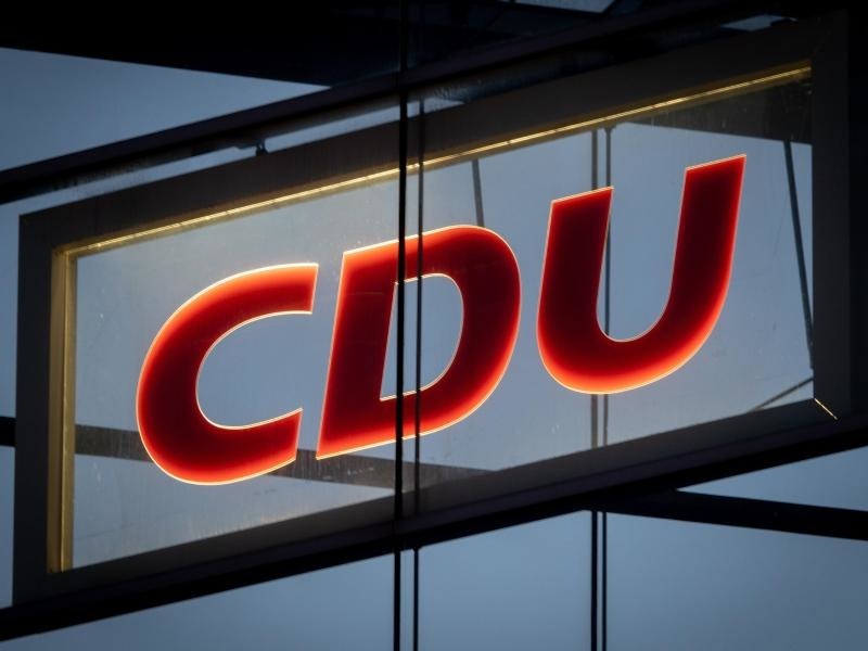 Große Ausnahme CDU: Spendenfluss für Parteien versiegt - Inland - RNZ Große Ausnahme CDU: Spendenfluss für Parteien versiegt - Inland - RNZ